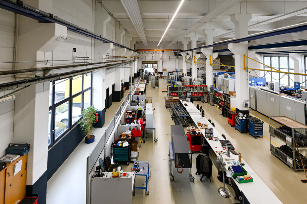 Schaltschrankbau - Erbatech Automation GmbH